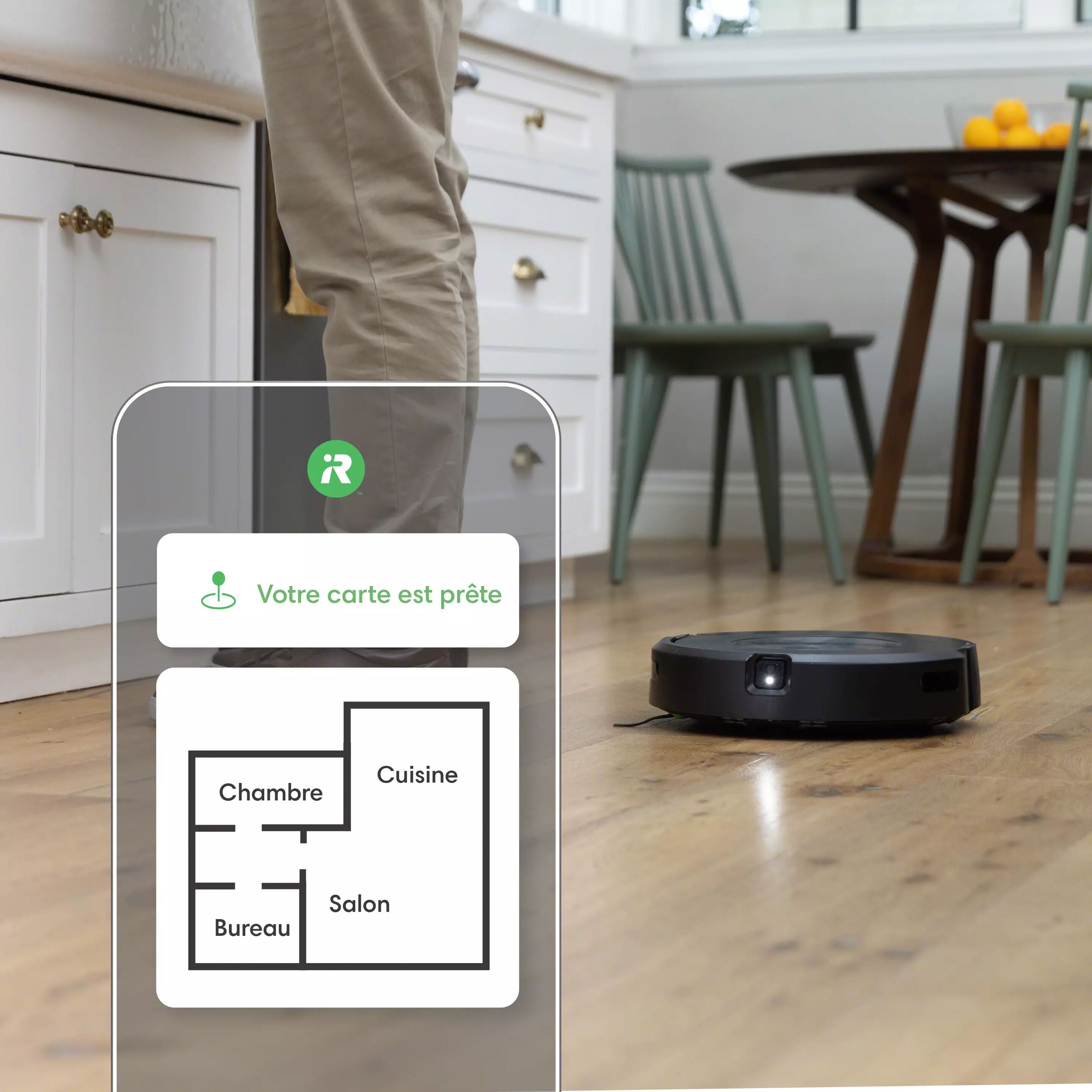 Roomba Combo™ j5+ | Robot aspirateur et laveur à vidage automatique