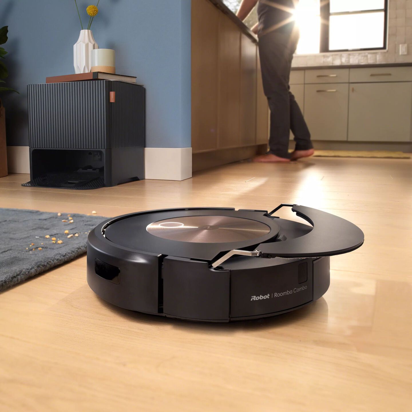 Over 20% Off | Roomba Combo® j9+ Autofill Robot Vacuum | iRobot
